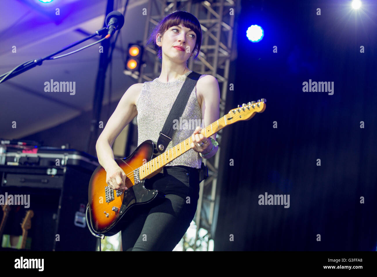 Manchester, Tennessee, USA. 10th June, 2016. Musician ELENA TONRA of ...