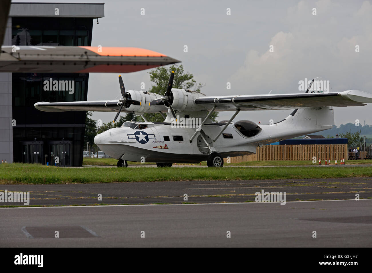 Biggin Hill, UK. 11th June 2016. PBY Catalina arrives at the Biggin ...