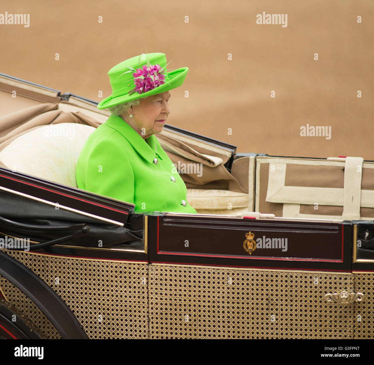 The queens annual birthday parade on horse guards parade hi-res stock ...