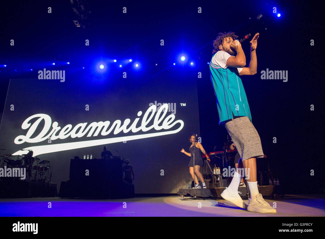 Manchester, Tennessee, USA. 10th June, 2016. Rapper J. COLE performs ...