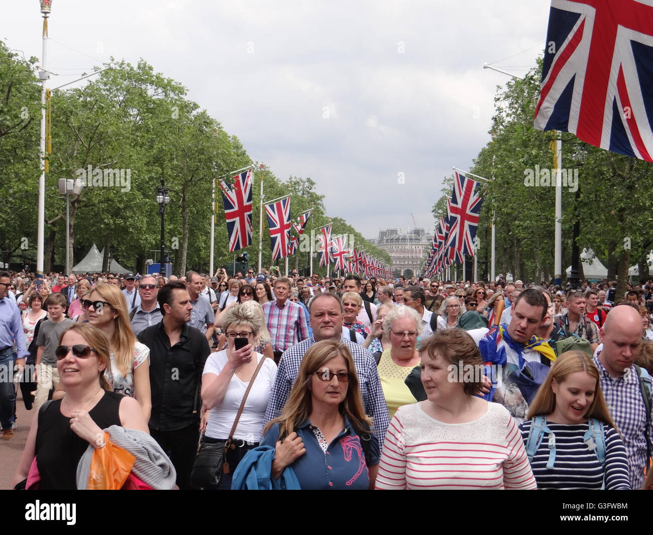 Trooping the Colour Parade for the 90th anniversary of the Queen ...