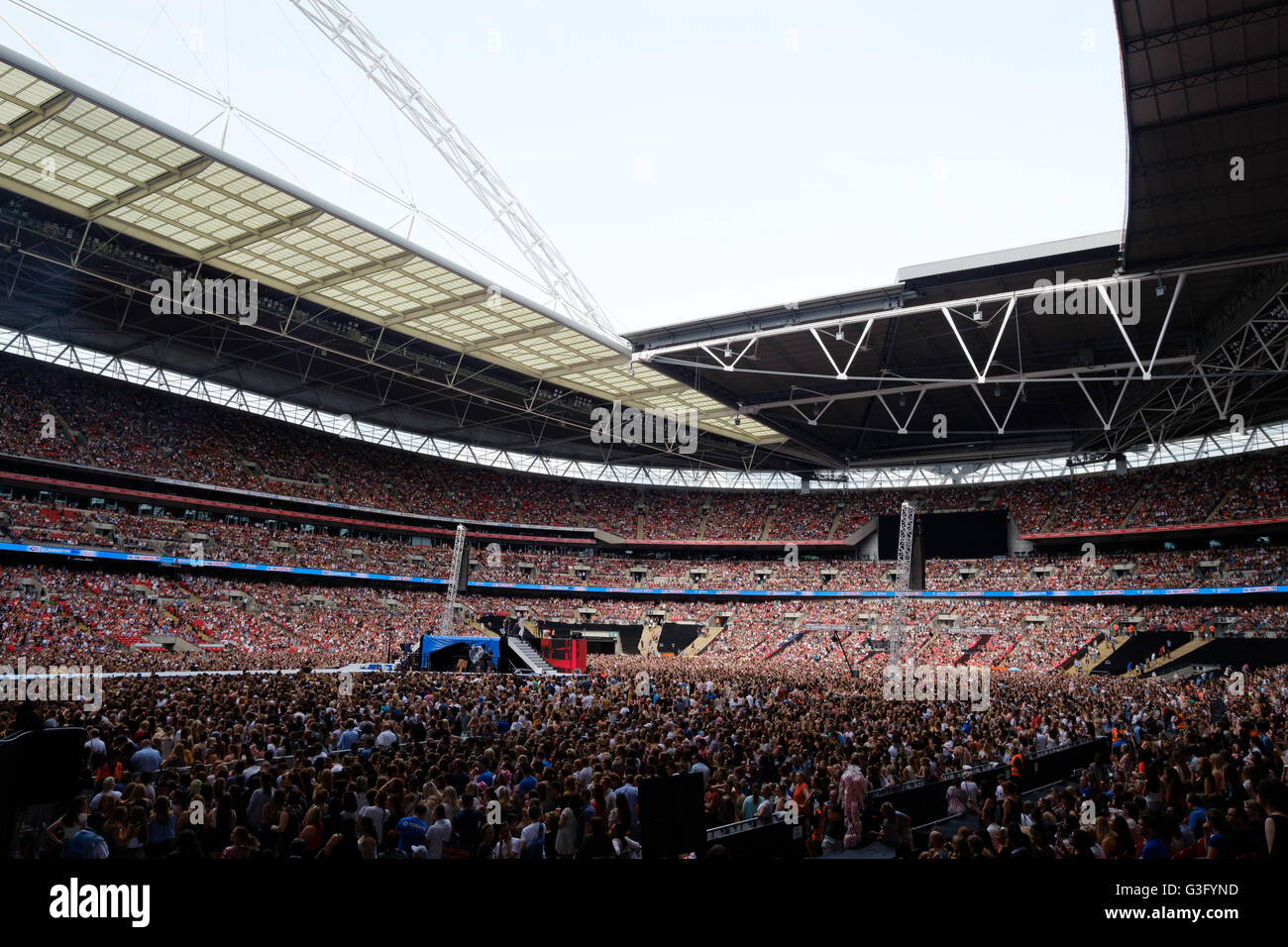 EDITORIAL USE ONLY General view of the crowd during Capital's ...