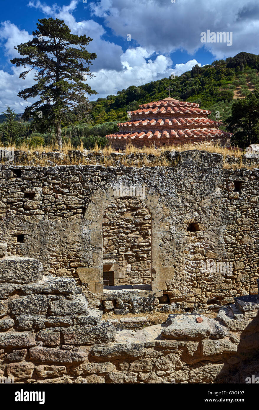 Byzantine temple hi-res stock photography and images - Alamy