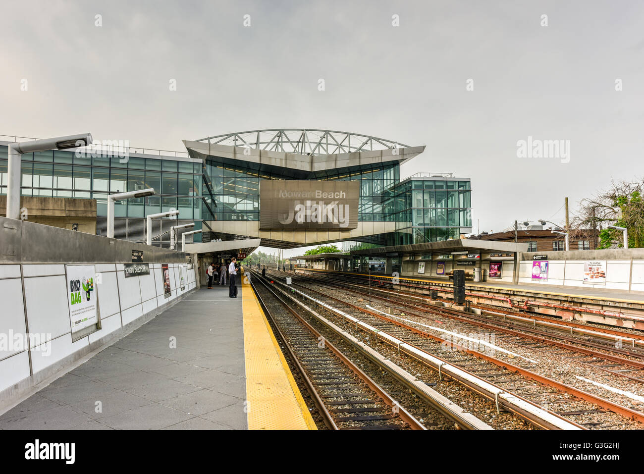 Howard beach jfk station hi-res stock photography and images - Alamy
