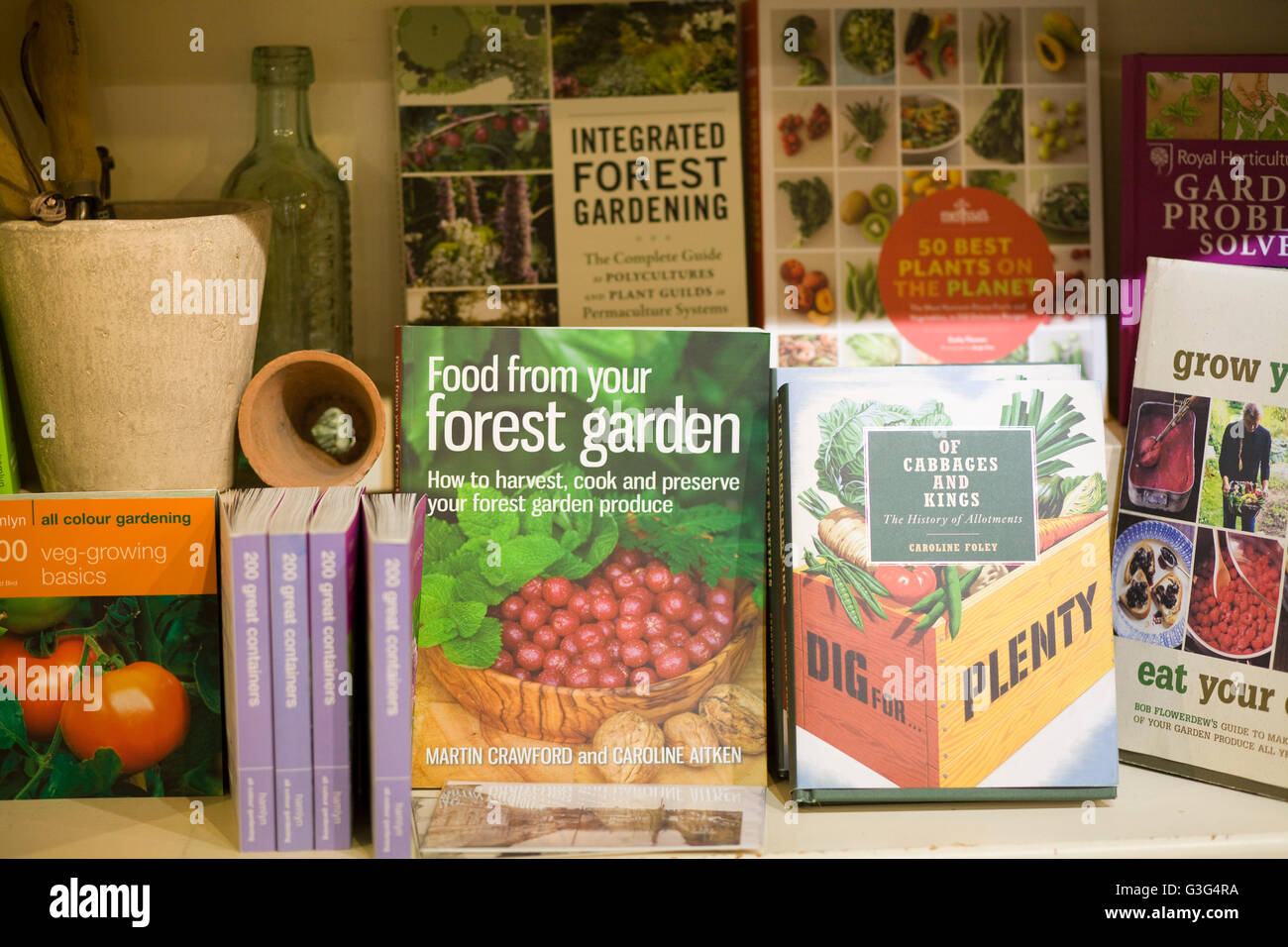 Display in a Shop window of food and gardening books Stock Photo - Alamy