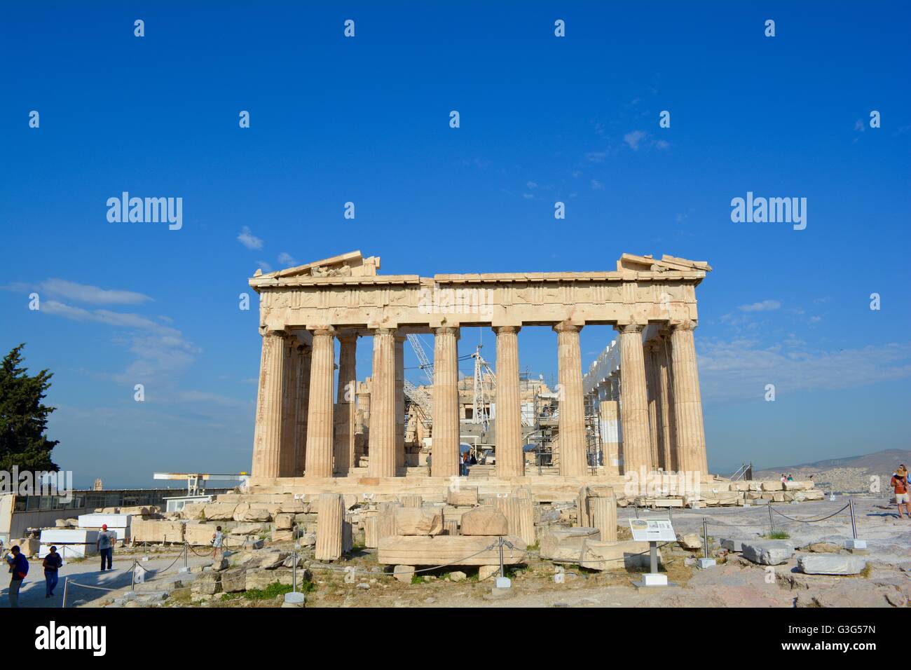 Ancient greece crane hi-res stock photography and images - Alamy