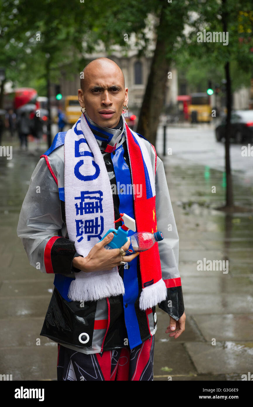 Patrick Mason from Berlin seen before the Christopher Shannon London ...