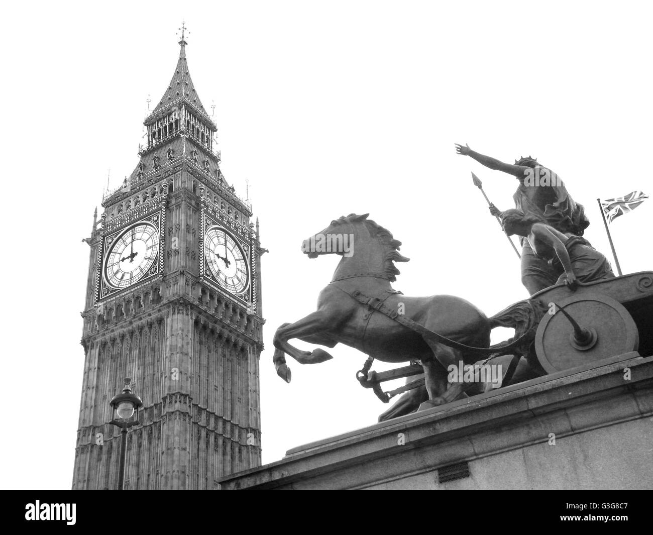 Statue boudicca westminster bridge london hi-res stock photography and ...