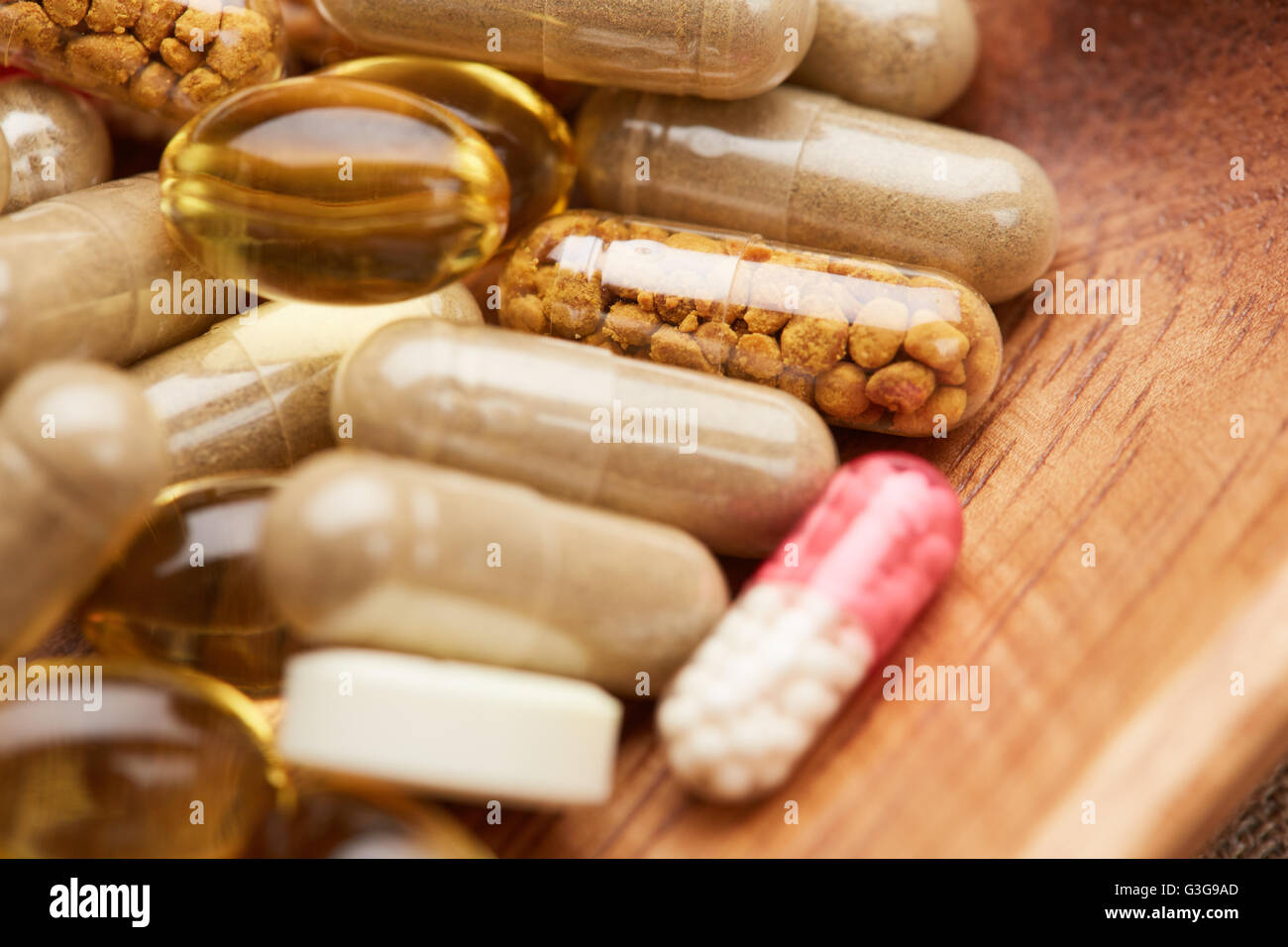 Different pills and supplements Stock Photo - Alamy