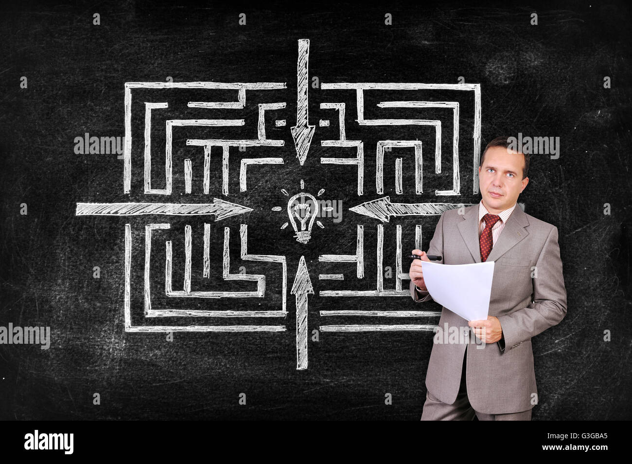 Labyrinth board game hi-res stock photography and images - Alamy