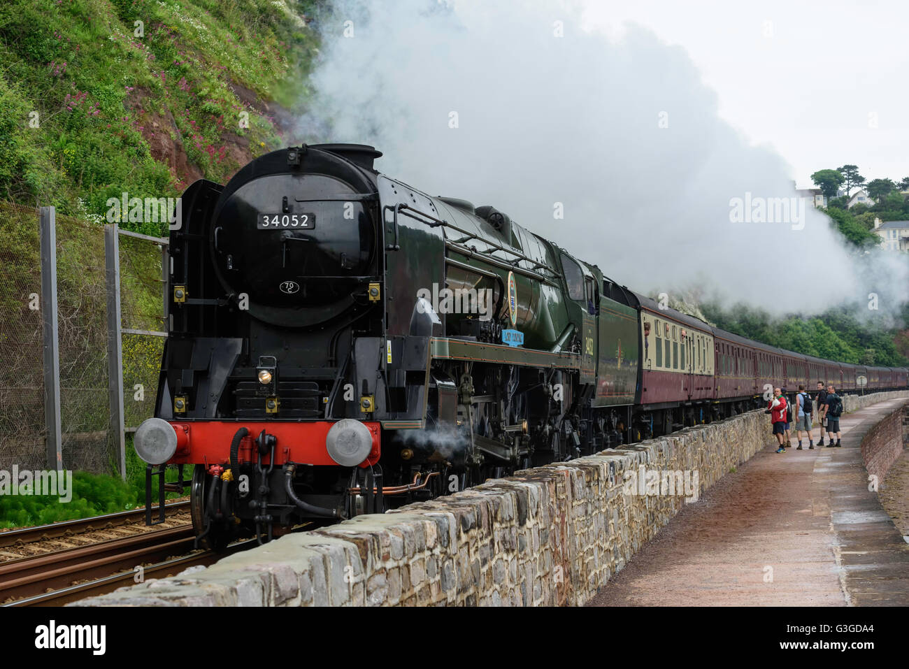 Lord dowding steam locomotive hi-res stock photography and images - Alamy
