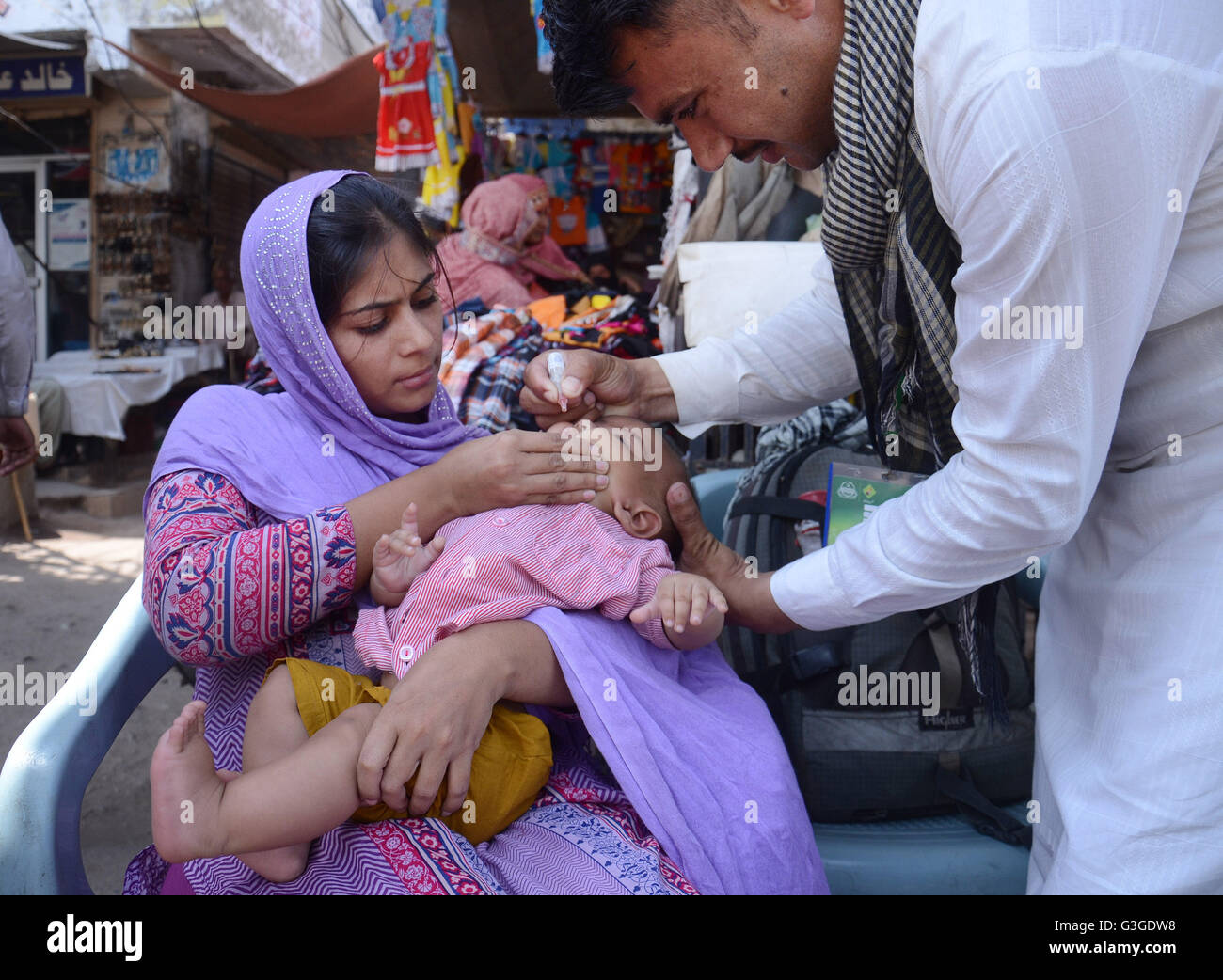 Pakistan lahore polio hi-res stock photography and images - Alamy