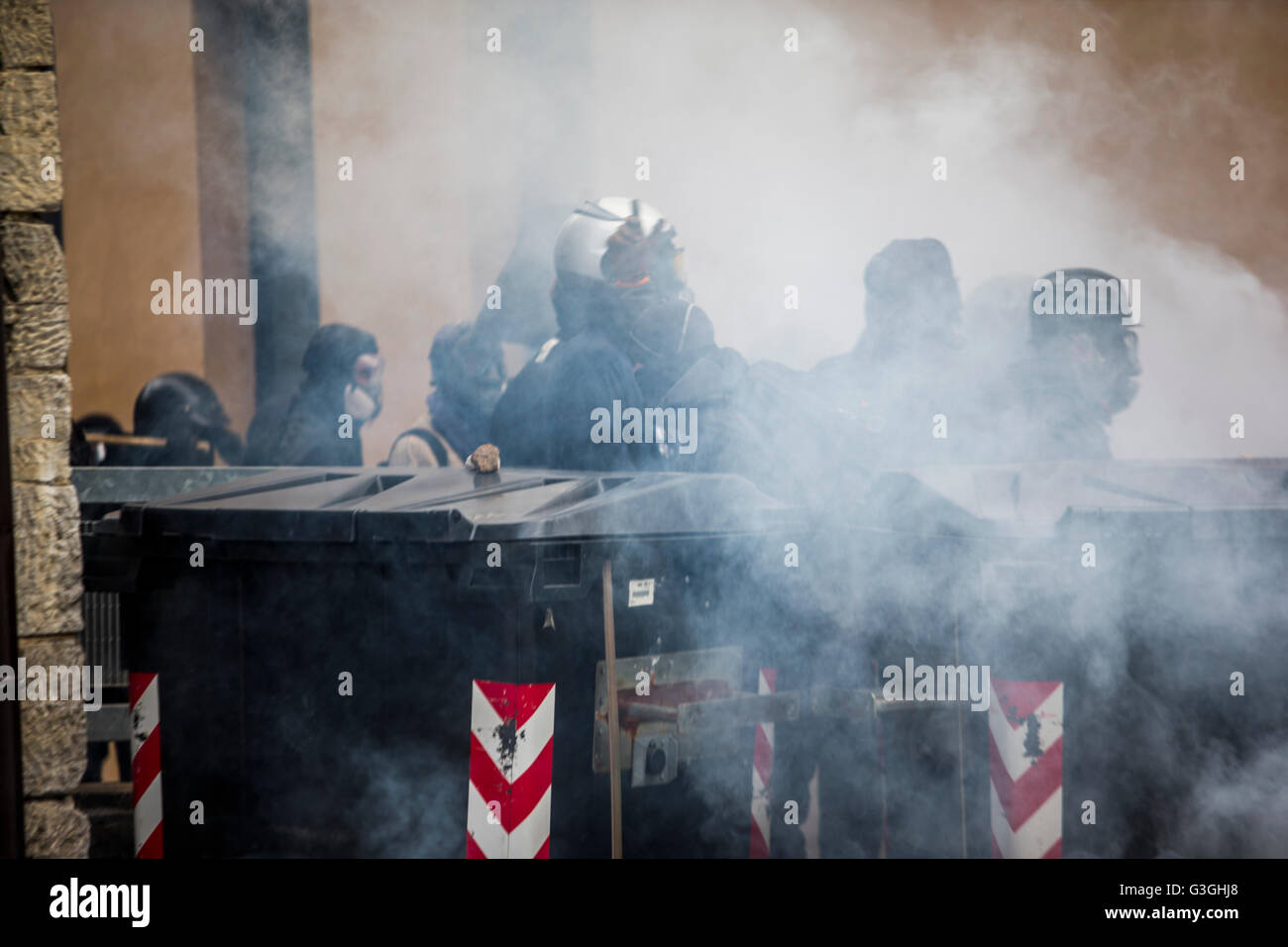 Brennero, Italy. 07th May, 2016. Violent clashes broke out in the ...