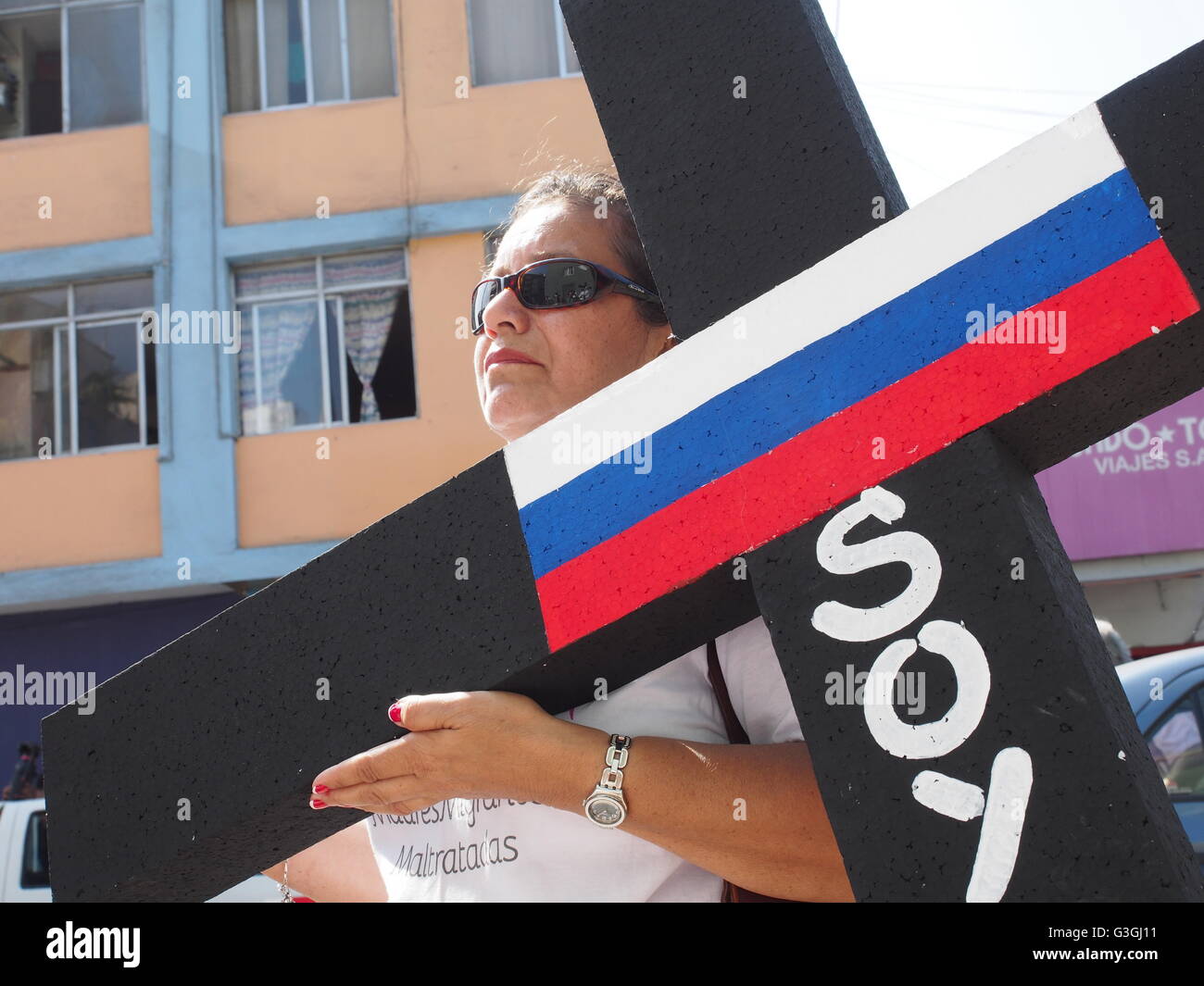 Lima, Peru. 06th May, 2016. Lima, May 6th, battered migrant mothers ...