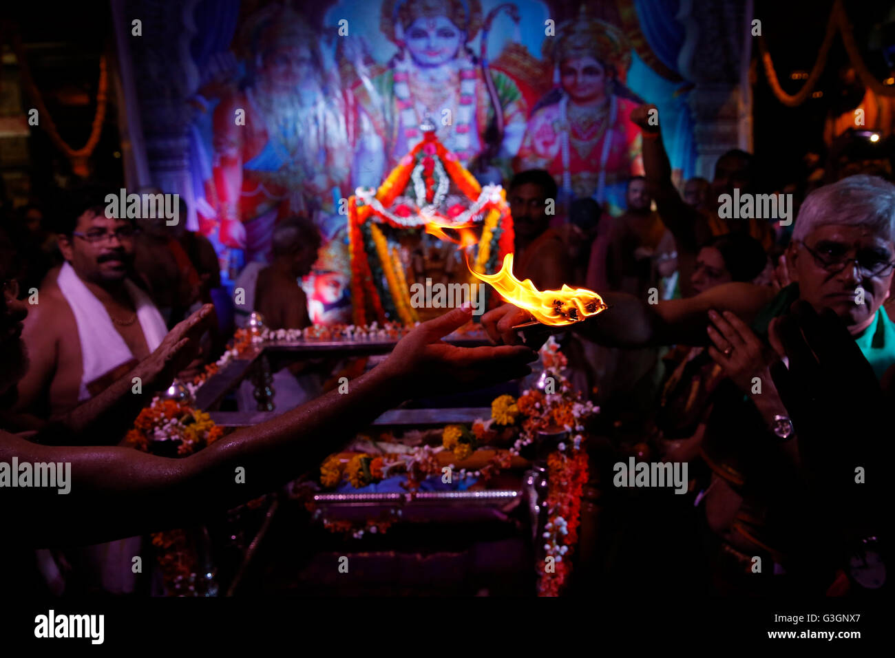 Lord rama aarti hi-res stock photography and images - Alamy