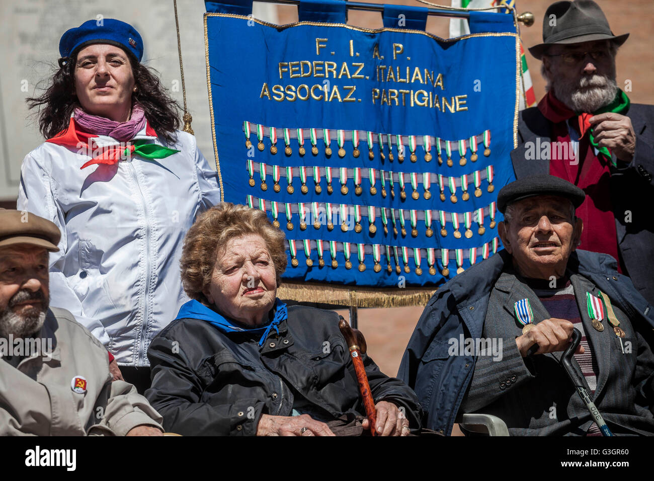 Rome, Italy. 25th Apr, 2016. Italian partisans attend a rally to ...