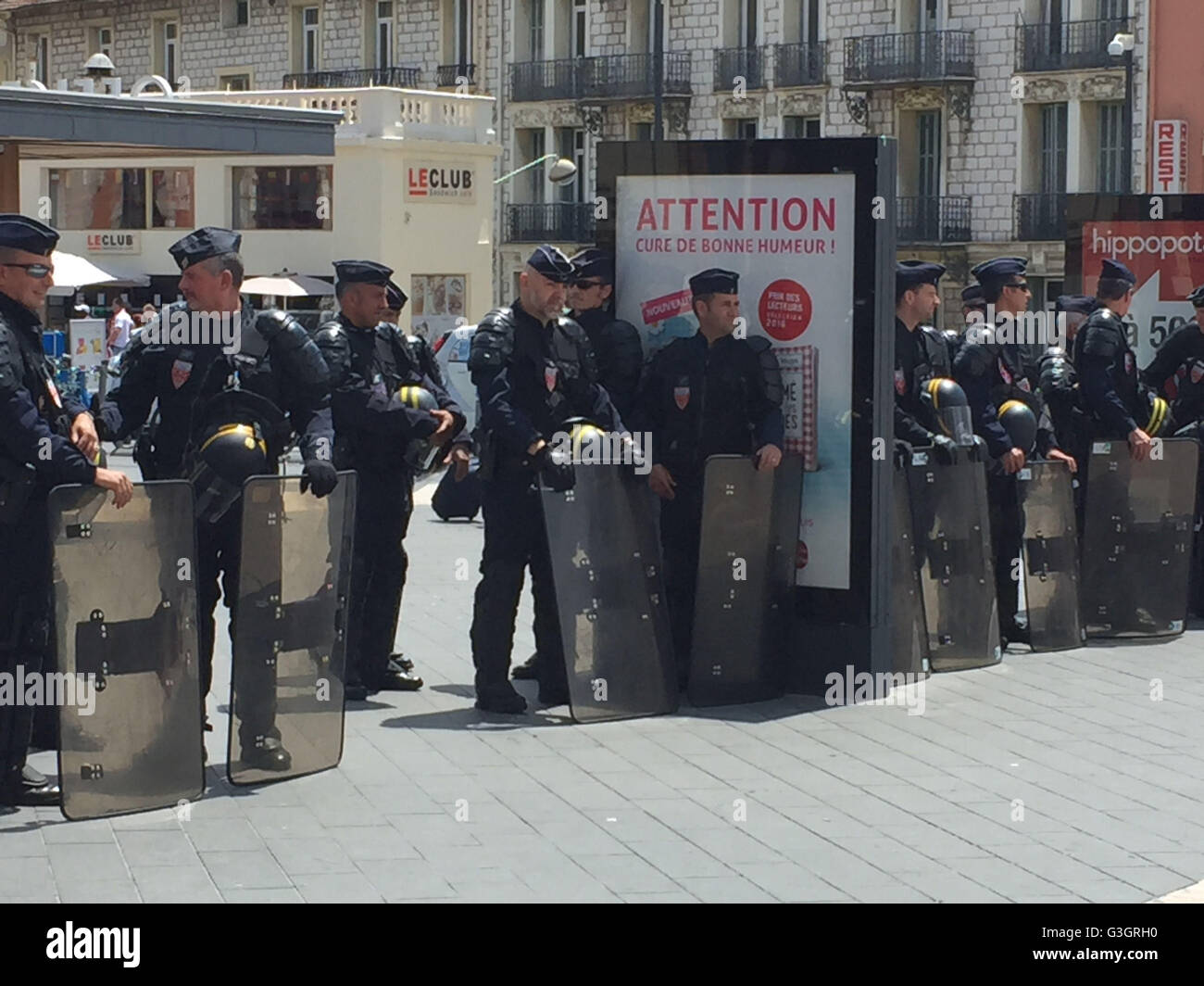 Reppic police nice hi-res stock photography and images - Alamy