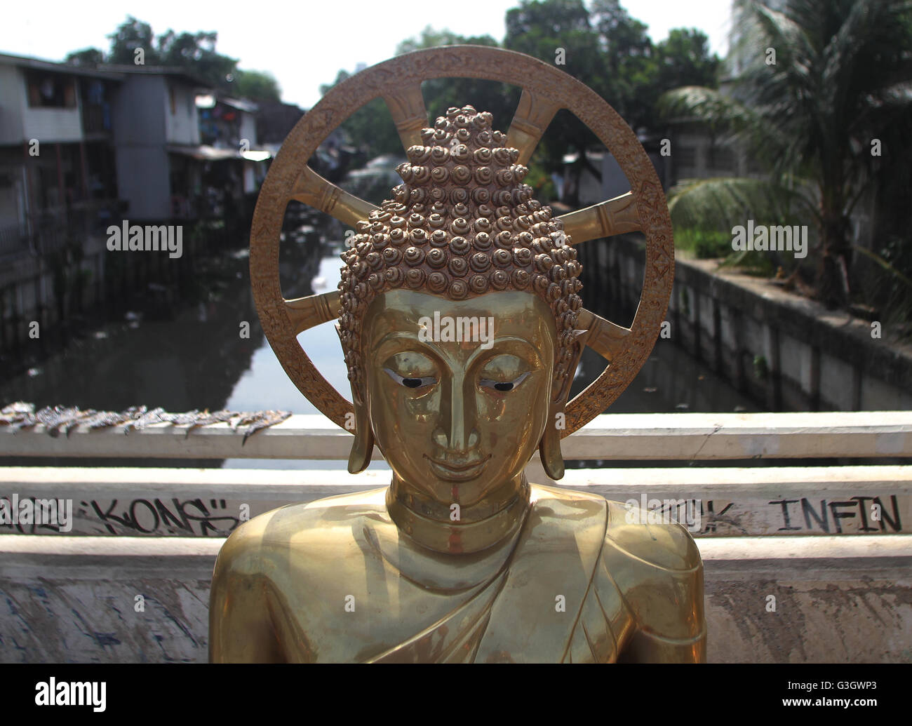 Bangkok, Thailand. 24th May, 2016. Buddha statues are ready to be ...