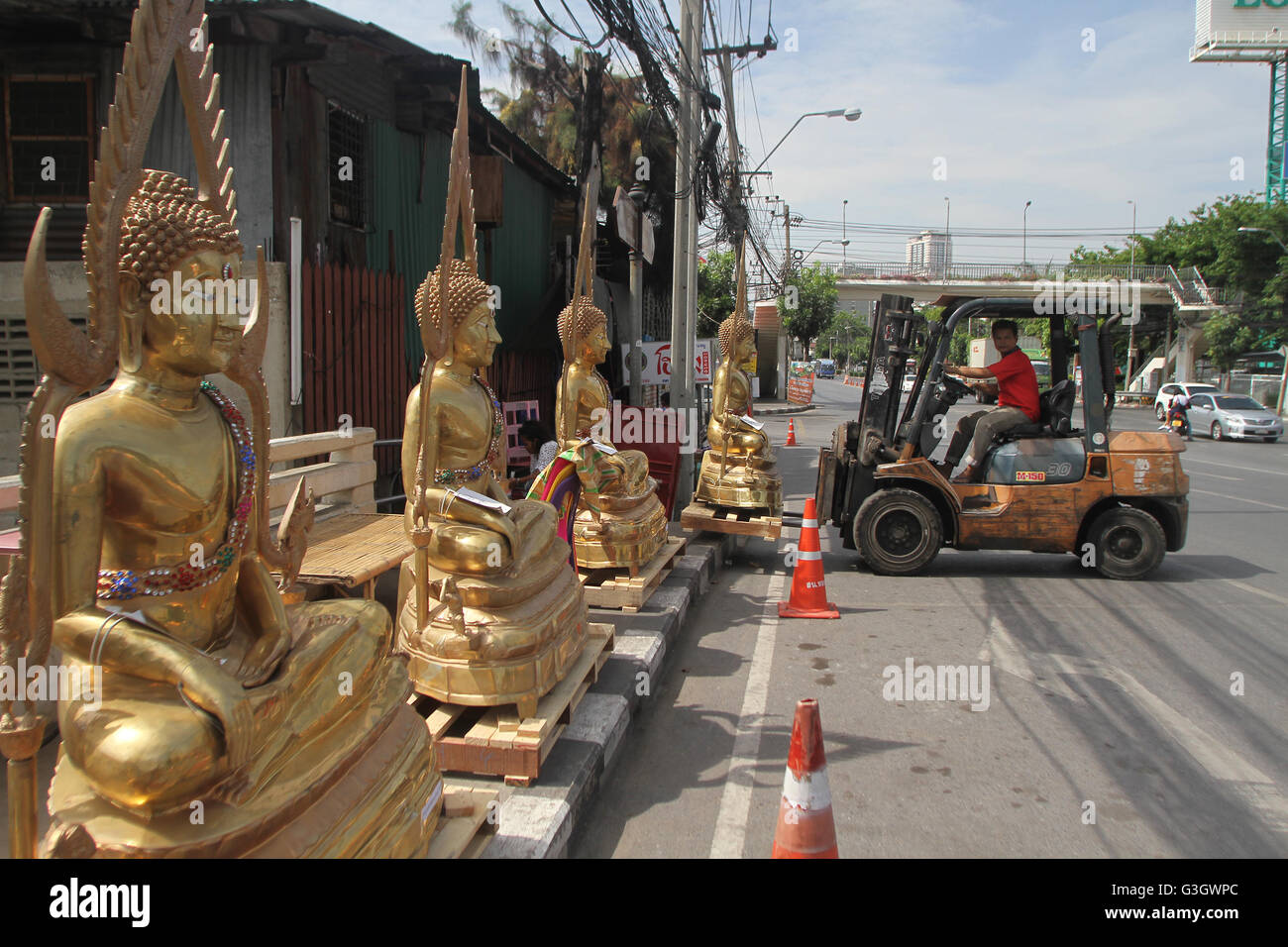 Bangkok, Thailand. 24th May, 2016. Buddha statues are ready to be ...