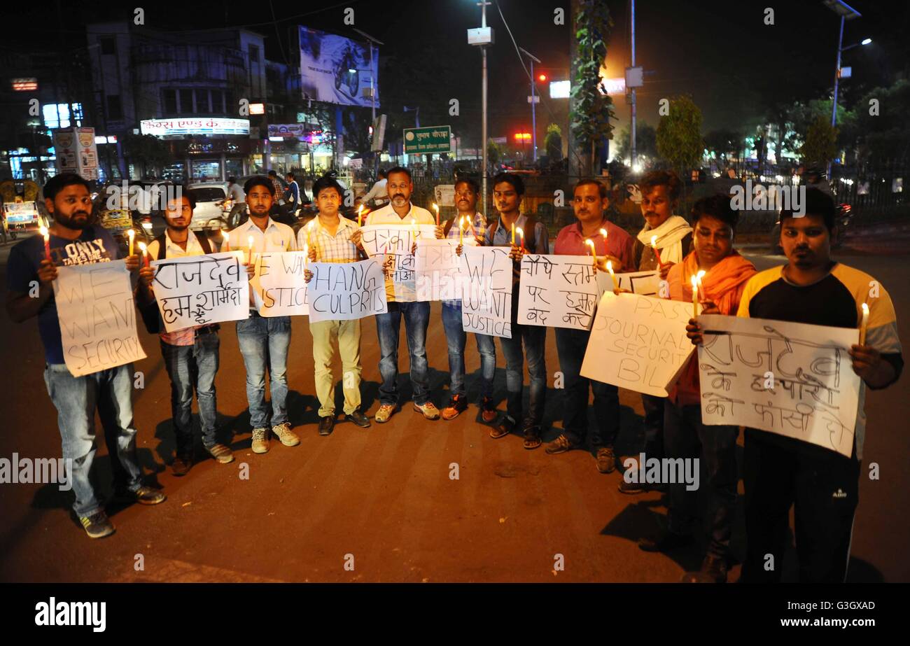 Allahabad, India. 17th May, 2016. Journalists hold a protest against ...