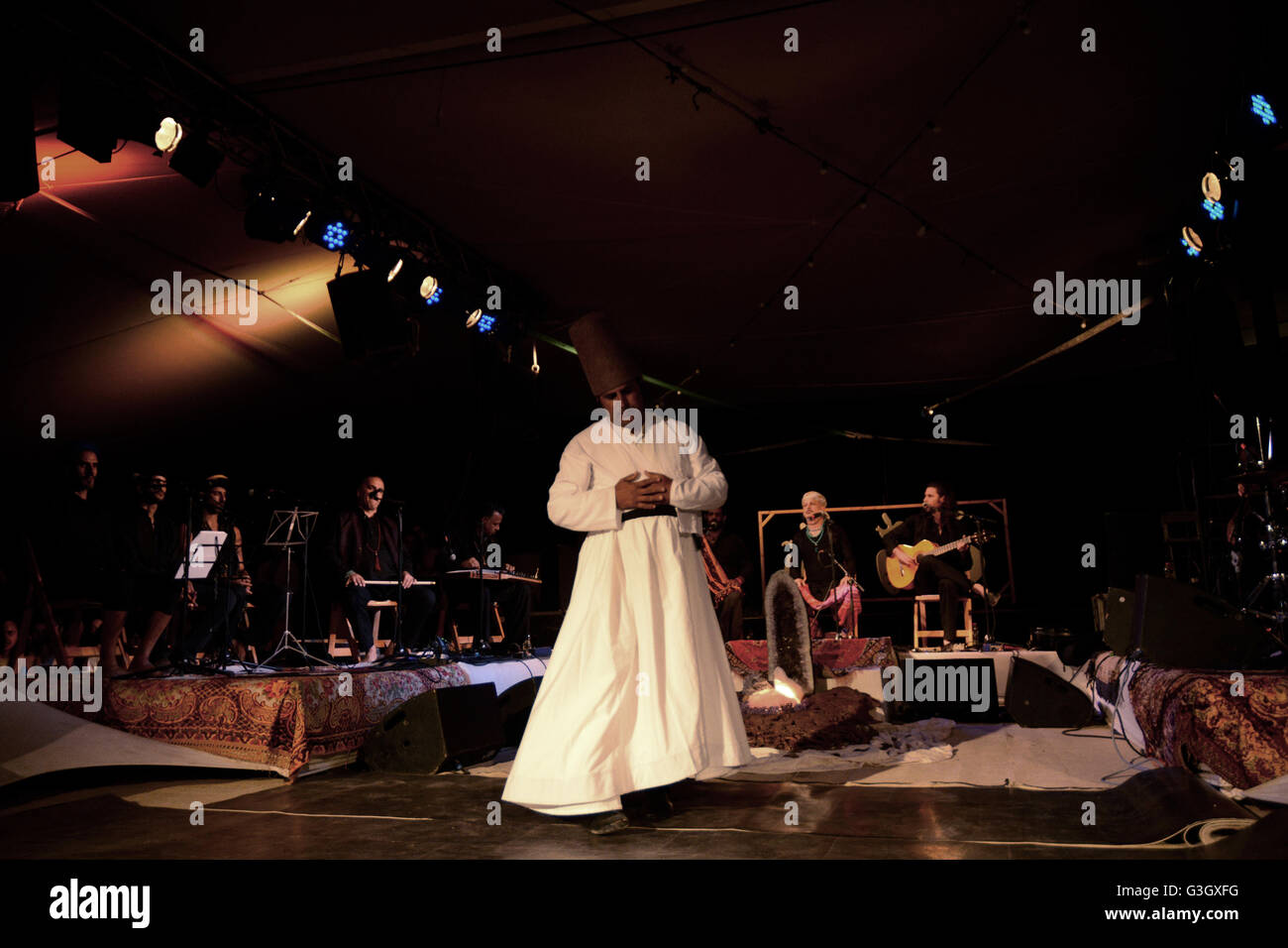 Shittim, Israel. 13th May, 2016. Performance during Sufi Festival. The ...