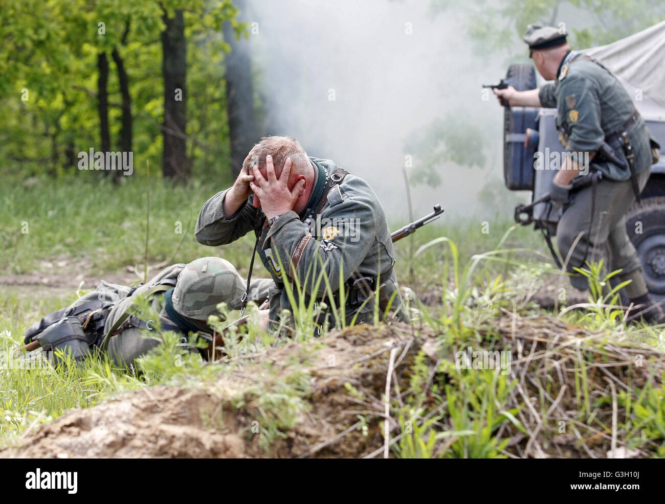 Kiev, Ukraine. 08th May, 2016. Members of historical military clubs ...