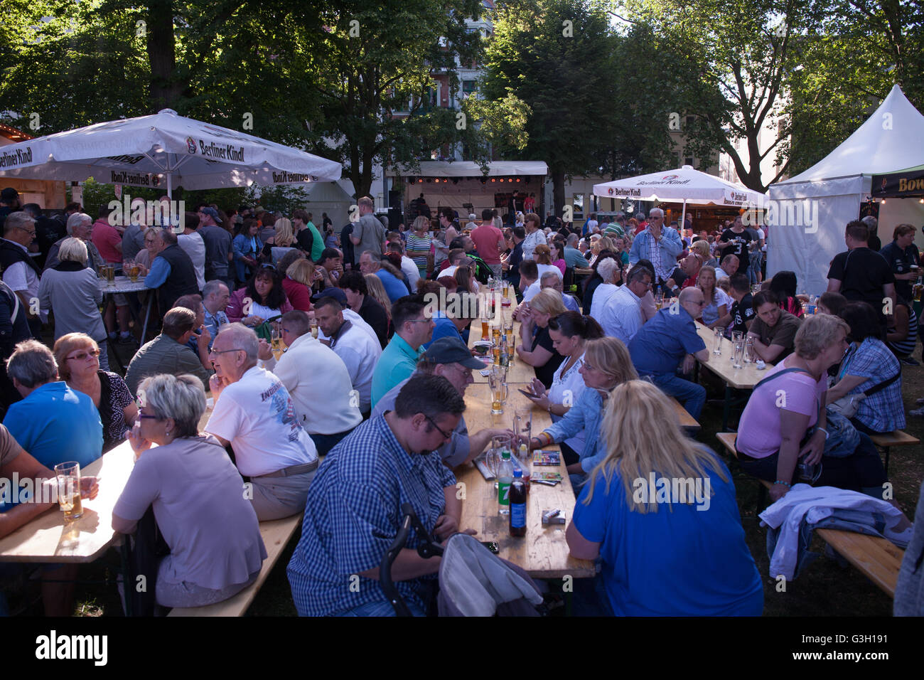 Berlin, Germany. 11th June, 2016. Festival along the river Havel with ...
