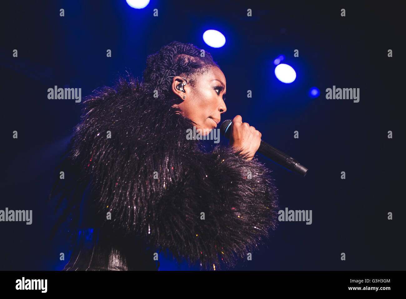 Brandy singer 2016 hi-res stock photography and images - Alamy