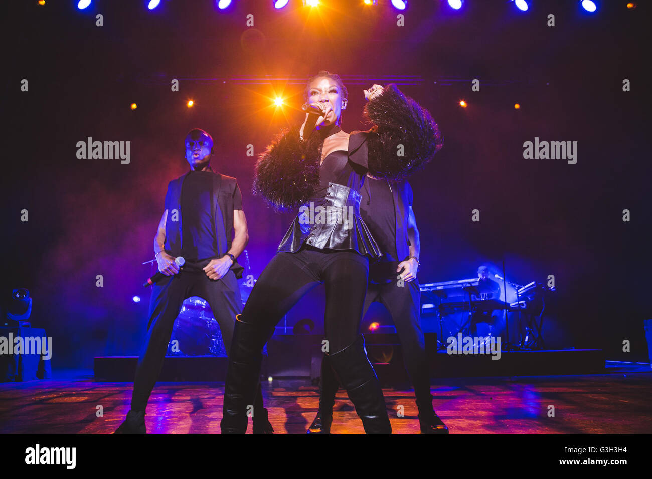 Brandy singer 2016 hi-res stock photography and images - Alamy