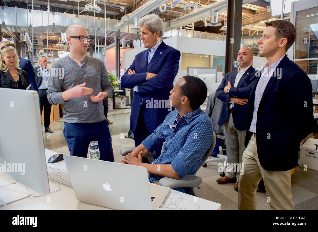 Facebook headquarters developers hi-res stock photography and images ...