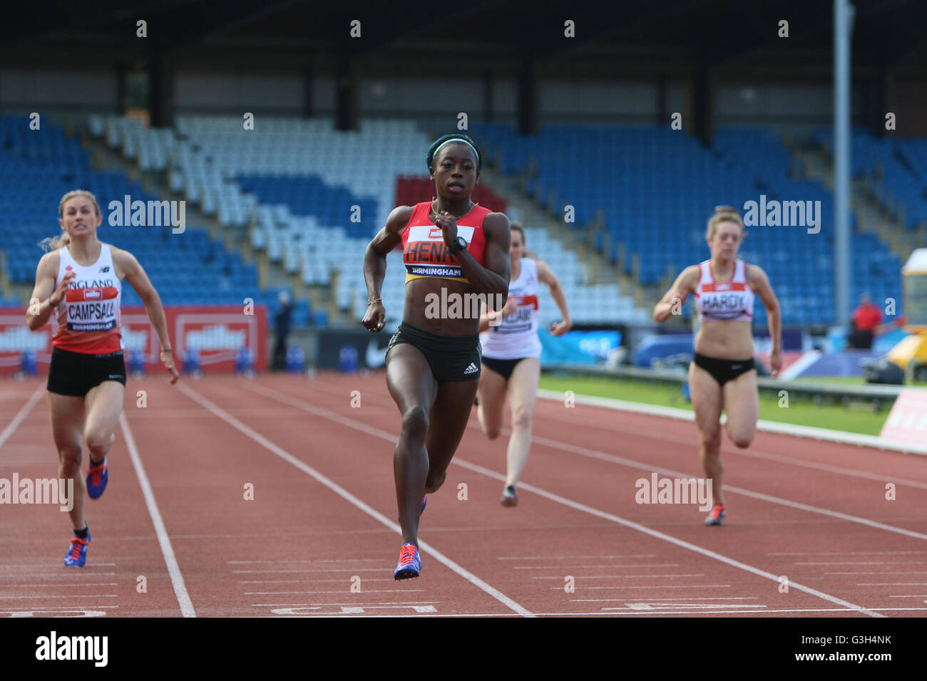Desiree henry athlete hi-res stock photography and images - Alamy