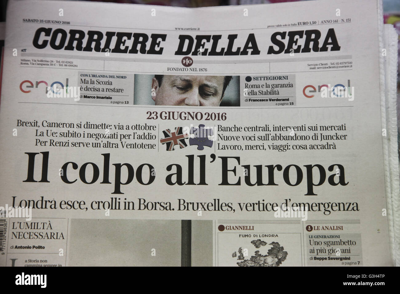 London, UK 25 June 2016 - Corriere Della Sera newspaper's headline the ...