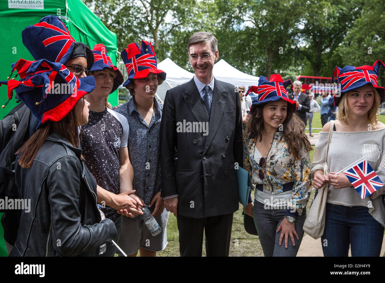 Jacob rees mogg young hi-res stock photography and images - Alamy