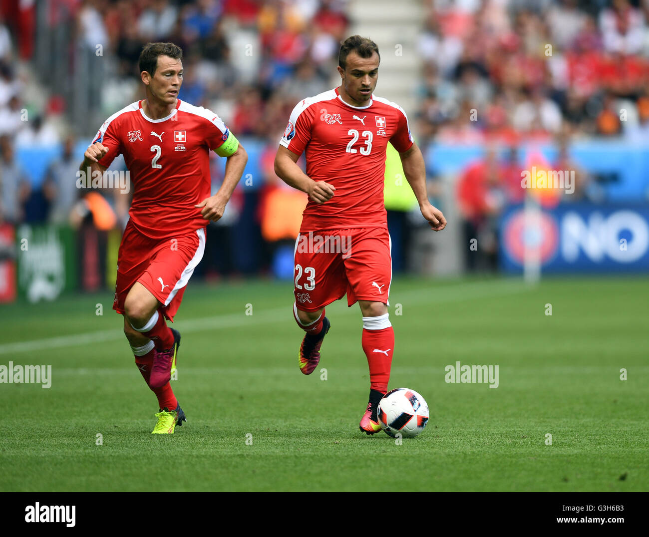 Saint-Etienne, France. 25th June, 2016. Stephan Lichtsteiner (L-R) and ...