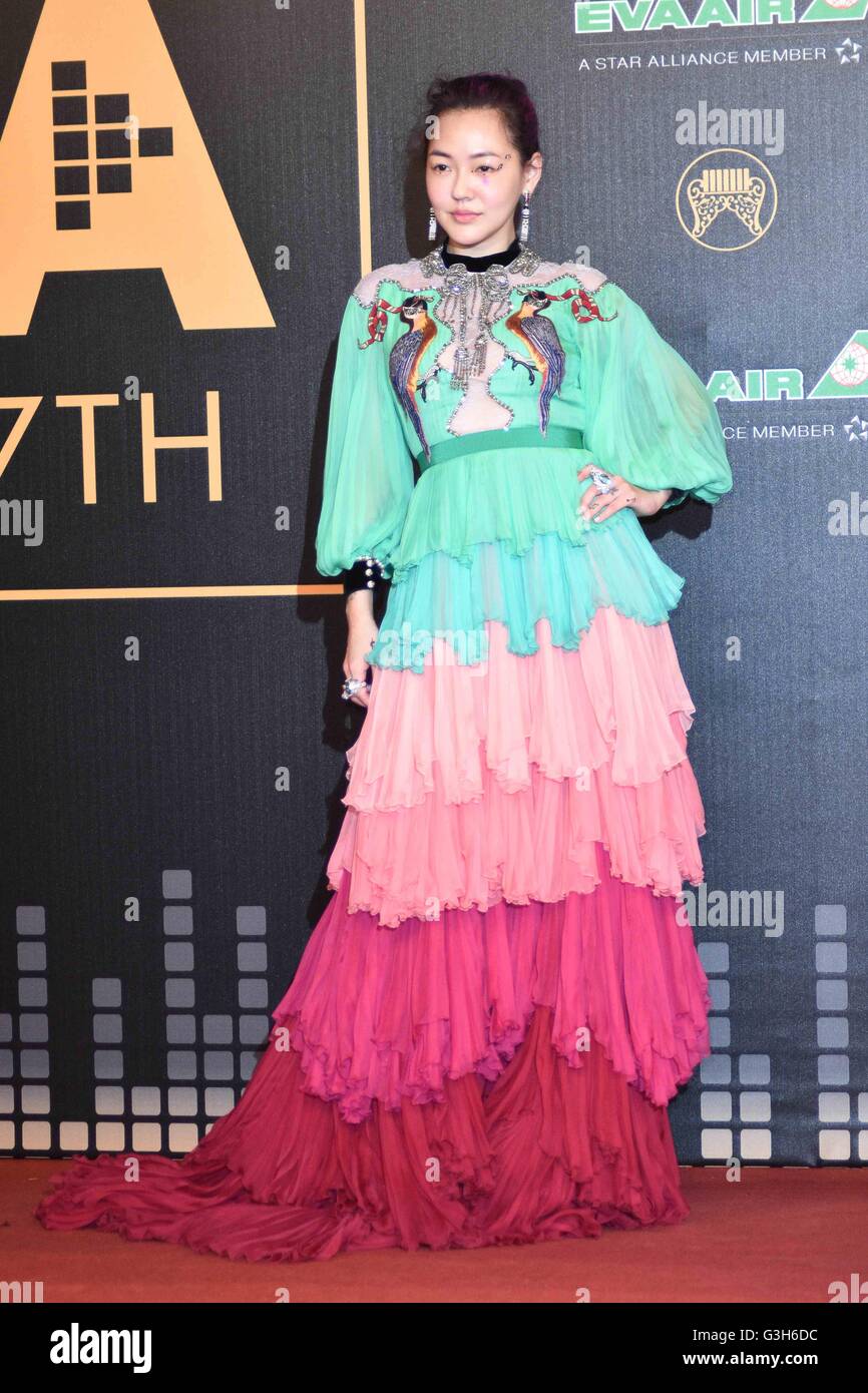 Taipei's Taiwan. 25th June, 2016. Actress Elephant Dee poses on the red ...