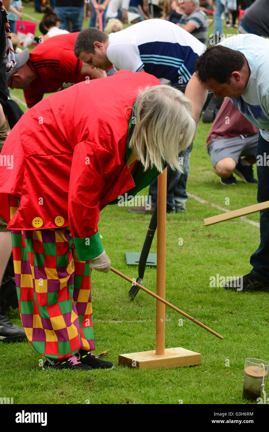 Worm charming competition hi-res stock photography and images - Alamy