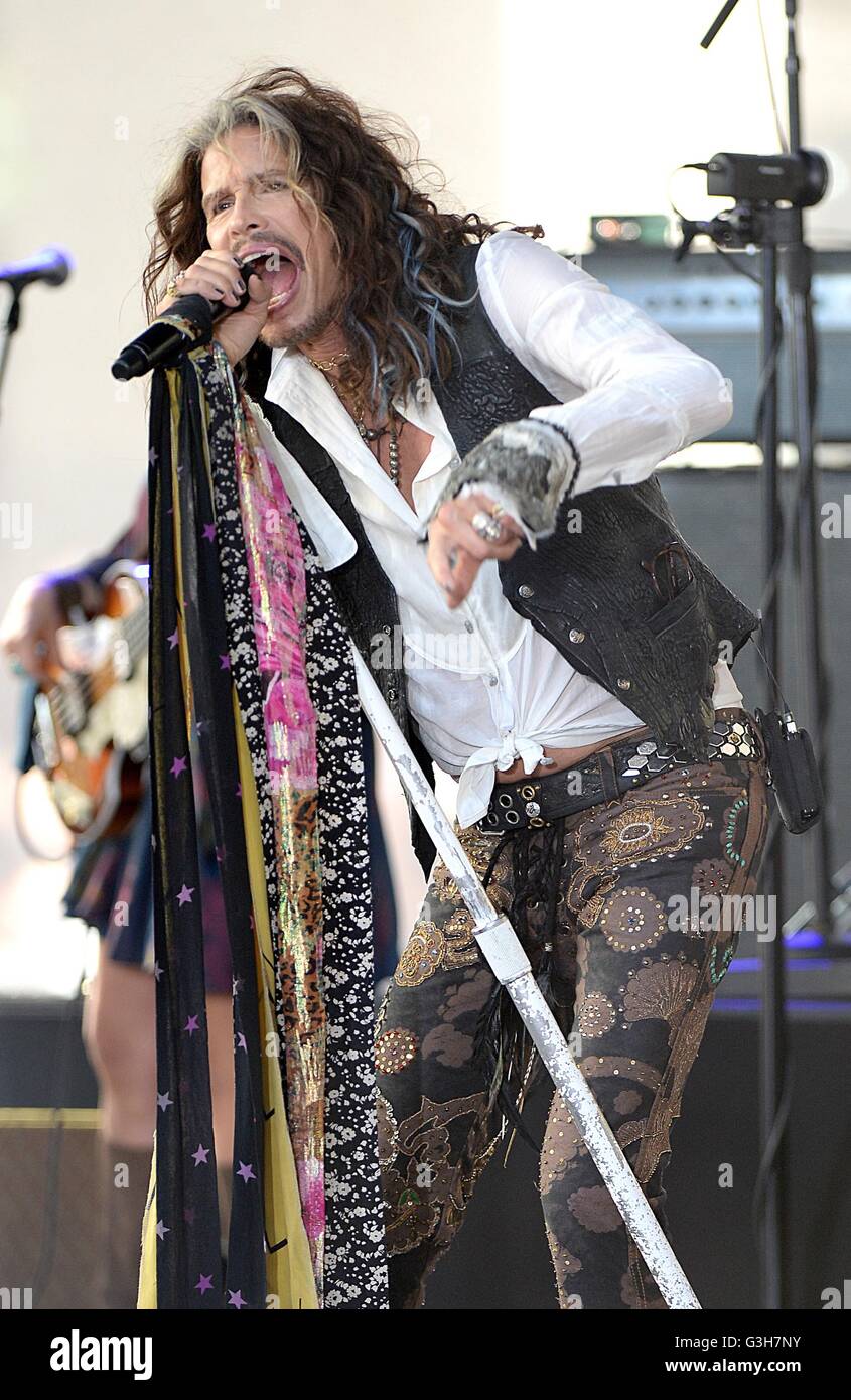 New York, NY, USA. 24th June, 2016. Steven Tyler on stage for NBC Today ...
