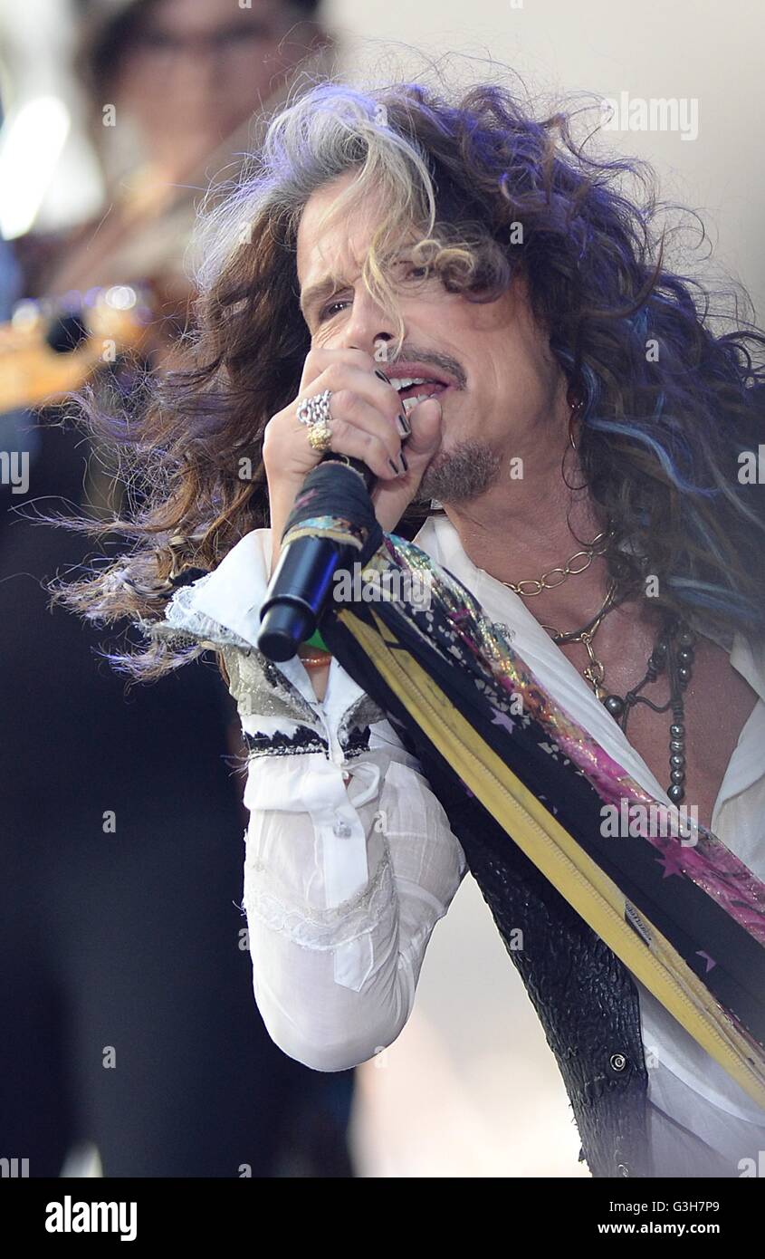 New York, NY, USA. 24th June, 2016. Steven Tyler on stage for NBC Today ...