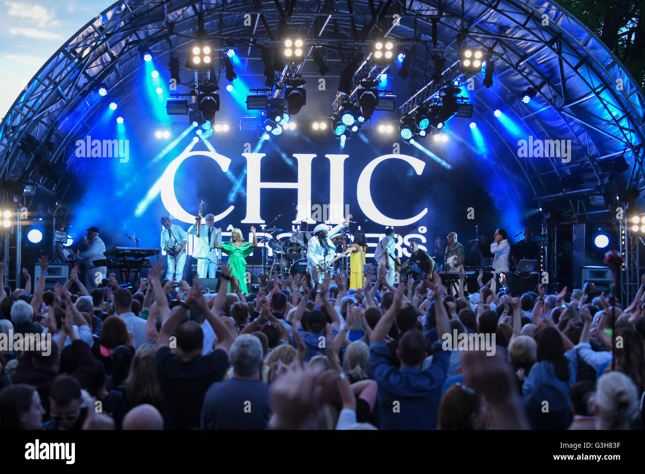 Nile rogers 2016 hi-res stock photography and images - Alamy