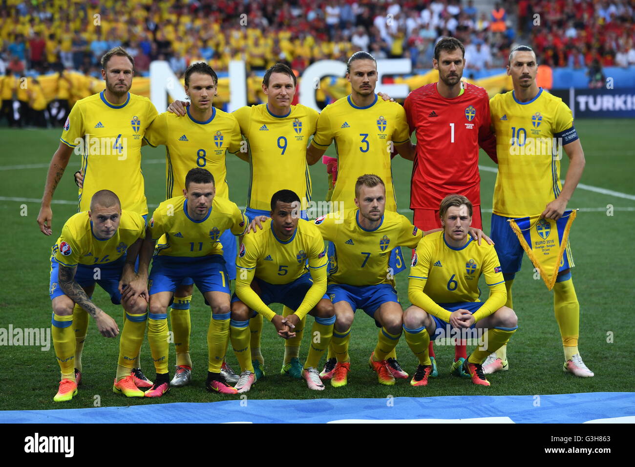 Nice, France. 22nd June, 2016. Players of team of Sweden pose for ...
