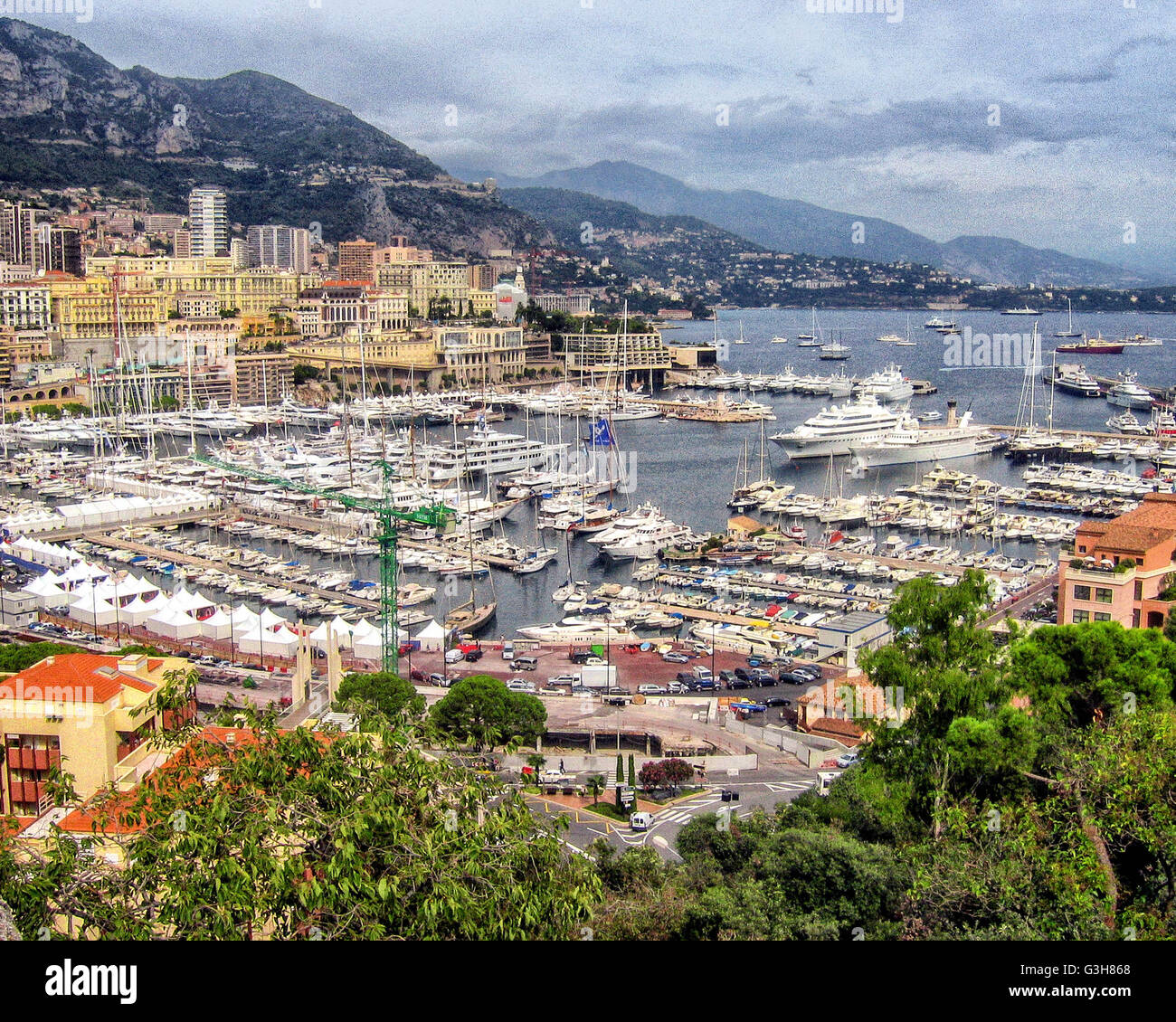 Monaco, Principality of Monaco. 24th Sep, 2004. The busy deep-water ...