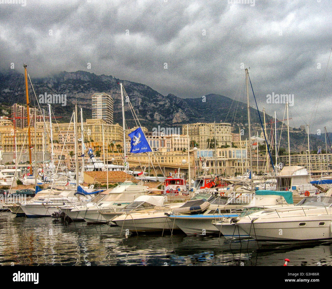 Monaco, Principality of Monaco. 24th Sep, 2004. The busy deep-water ...