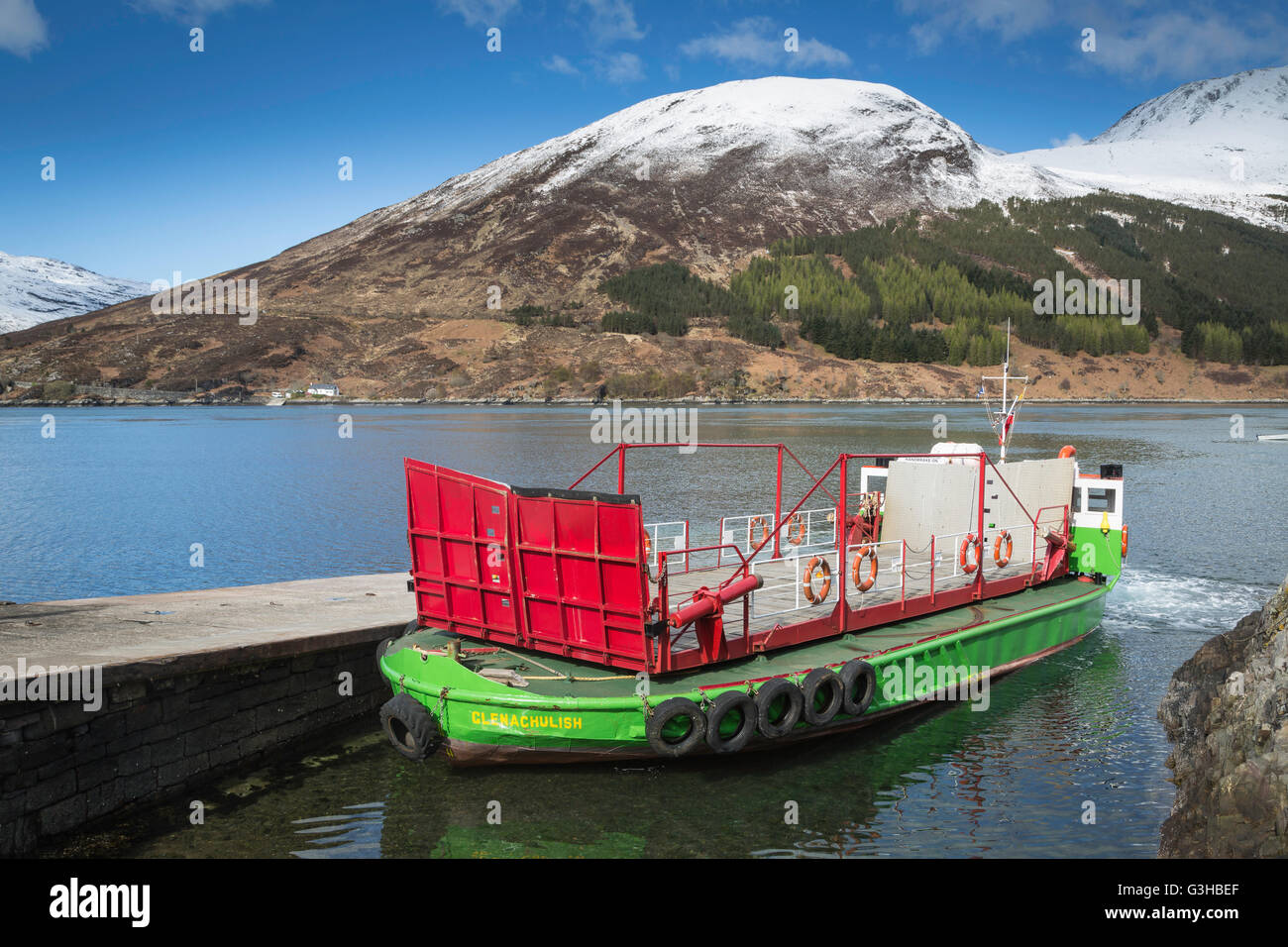 Glenelg ferry to isle of skye hi-res stock photography and images - Alamy