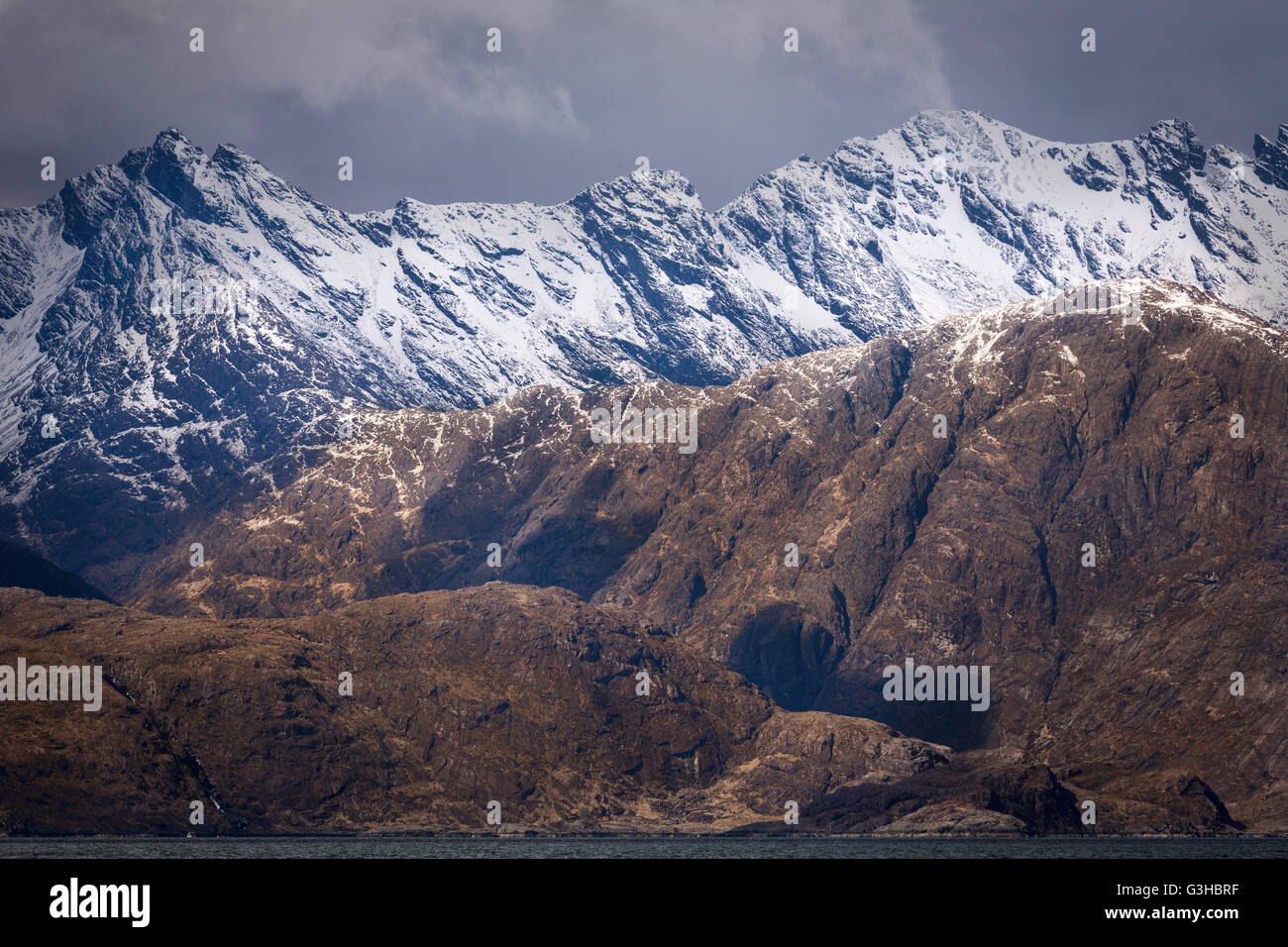 Black cuillin ridge hi-res stock photography and images - Alamy