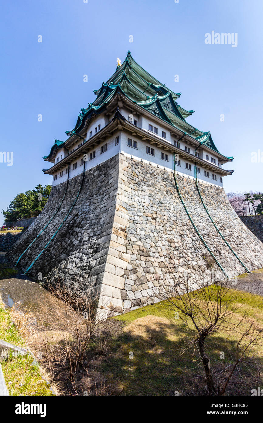 The adjoined keep, renketsushiki style, of Nagoya Castle, Japan ...