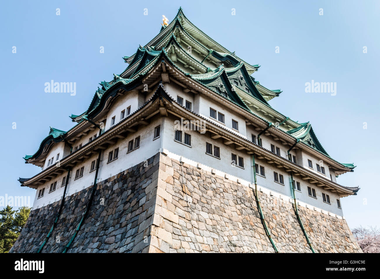 The adjoined keep, renketsushiki style, of Nagoya Castle, Japan ...
