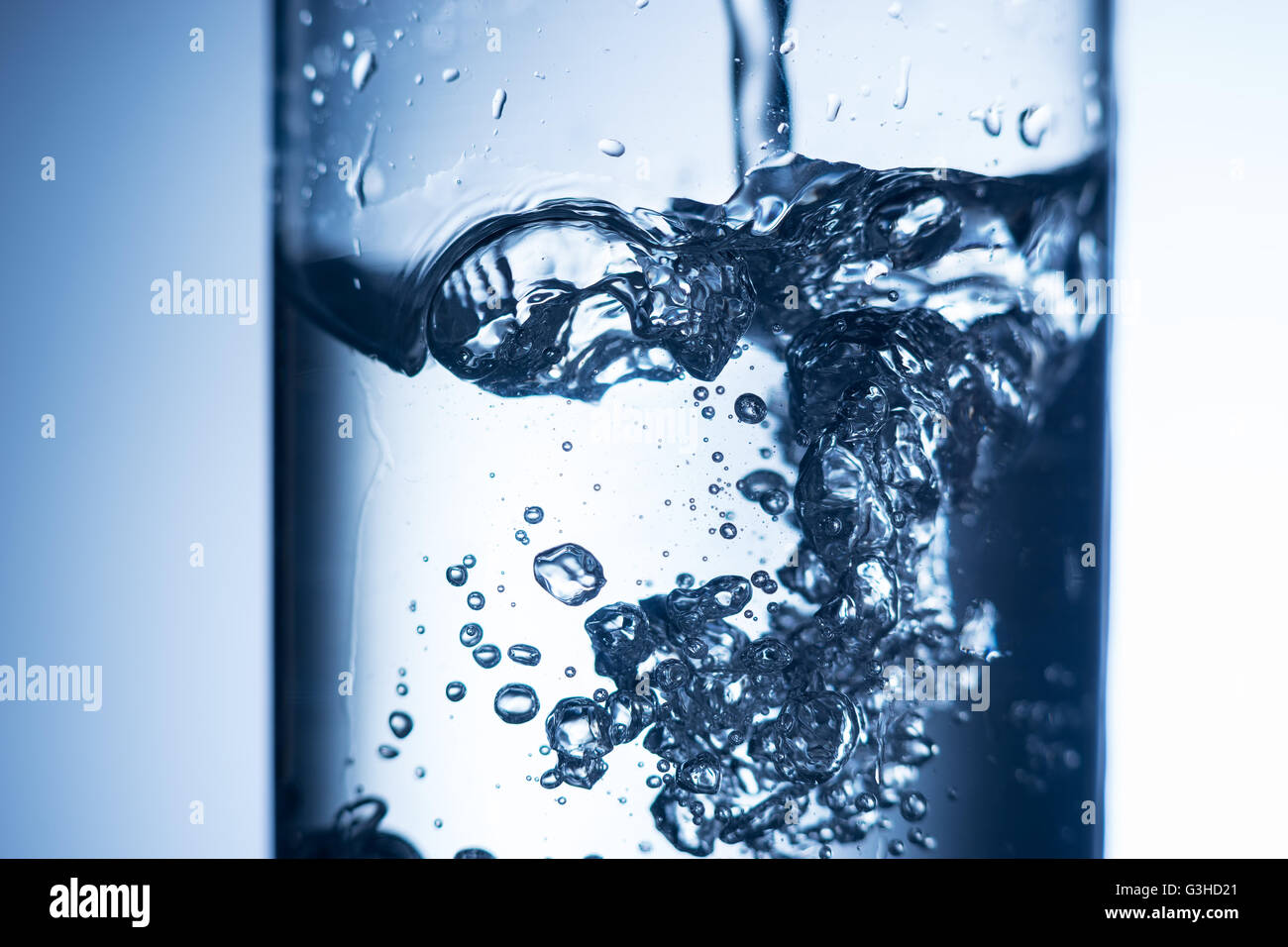 Crystal clear splash of water hi-res stock photography and images - Alamy