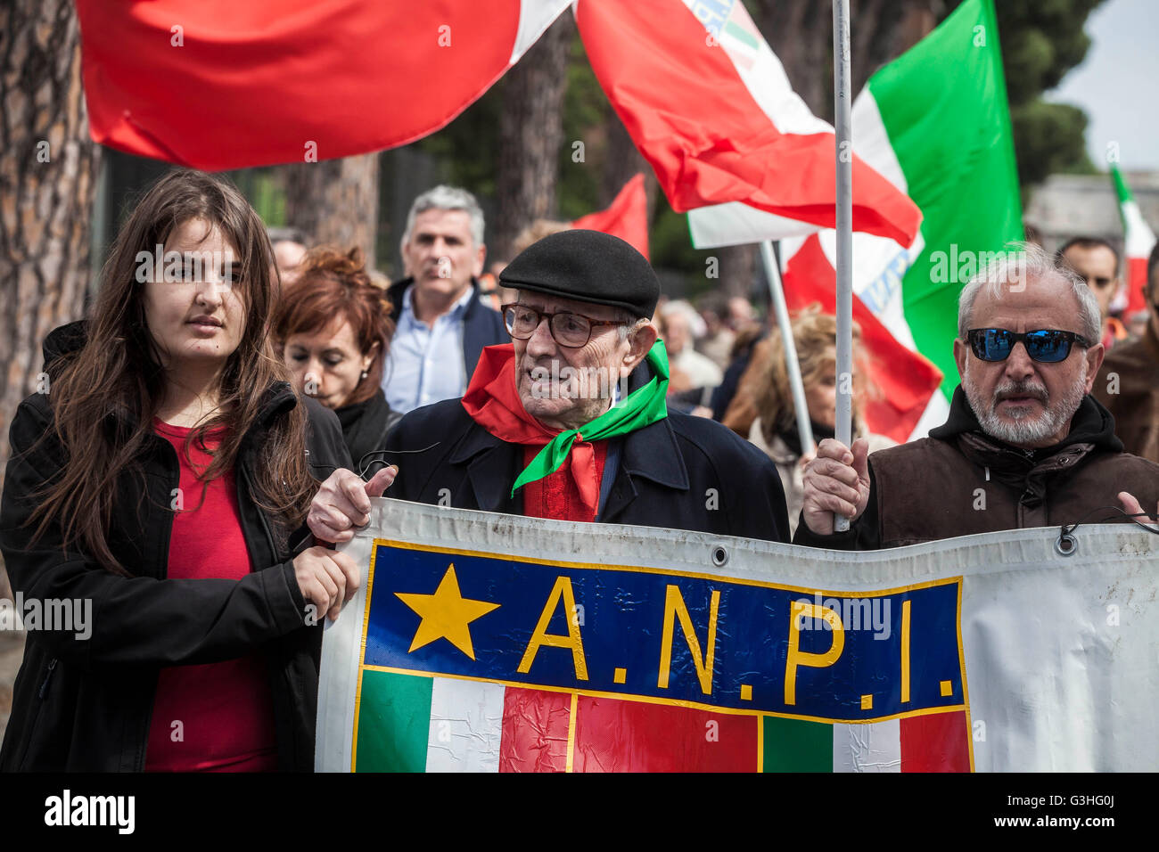 Rome, Italy. 25th Apr, 2016. Italian partisans attend a rally to ...