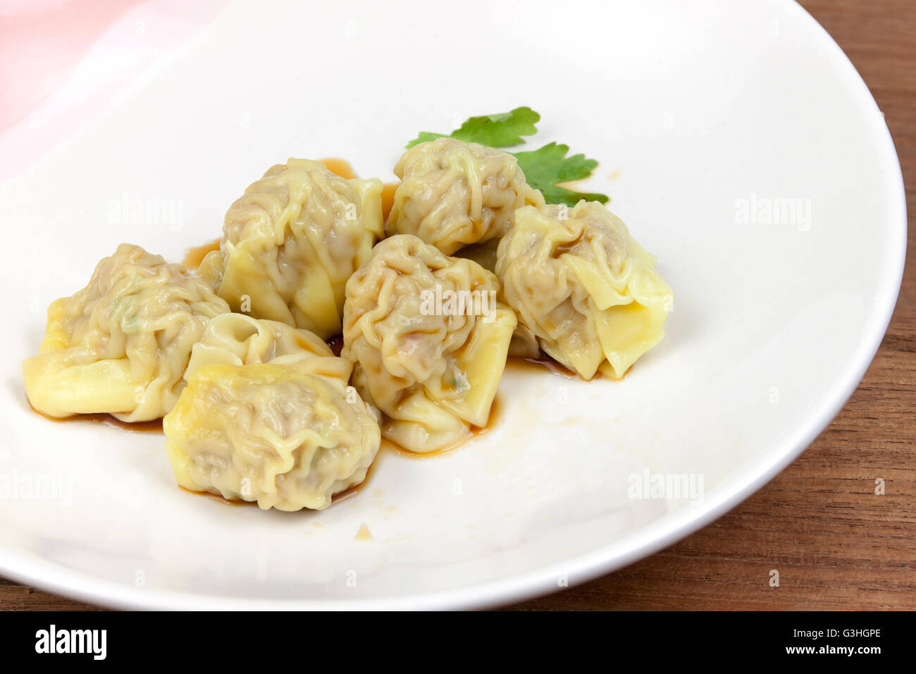 Steamed meat dumpling hi-res stock photography and images - Alamy
