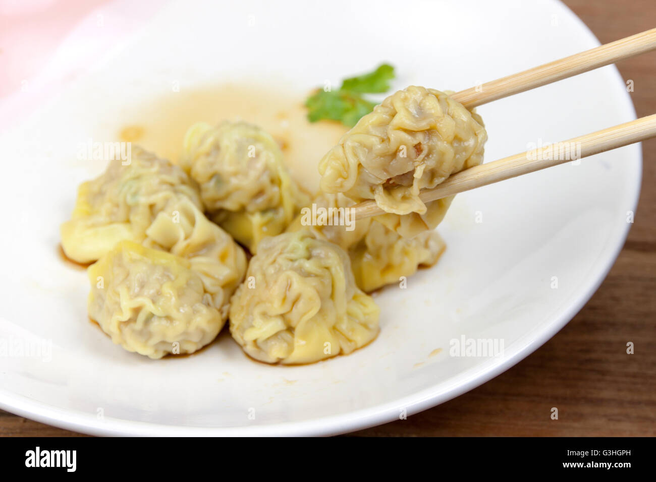 Steamed meat dumpling hi-res stock photography and images - Alamy